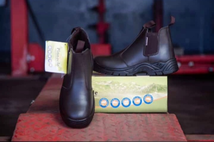 Safety Shoes – Danox Welding & Hardware